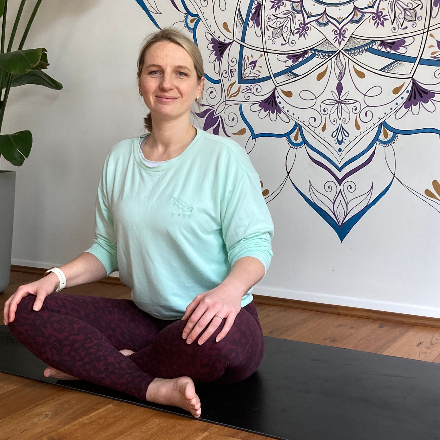 Yoga in Saffron Walden with Dina | Yoga with DINA